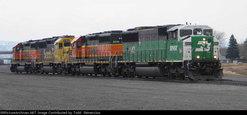 BNSF 8147